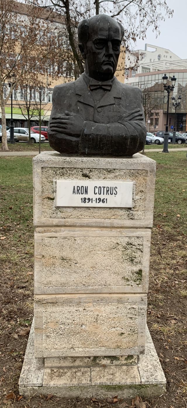 Aron Cotruș omagiat de Biblioteca Județeană „Lucian Blaga” Alba - www ...